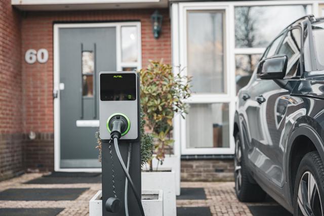 Bidirectionele laadpaal: je auto als batterij | Vattenfall