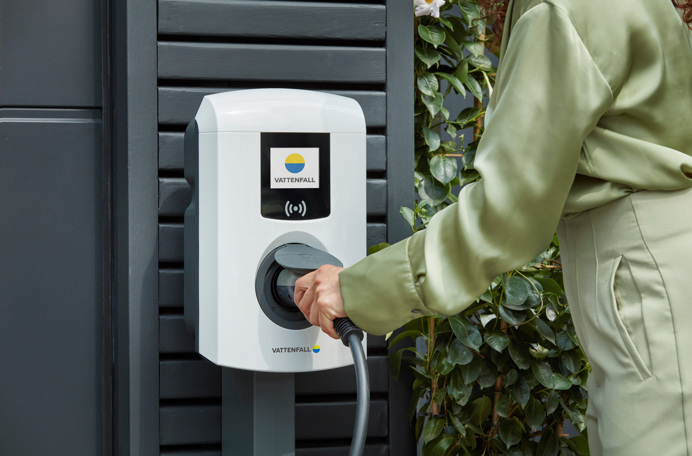 Alles wat je moet weten over laadpalen | Vattenfall